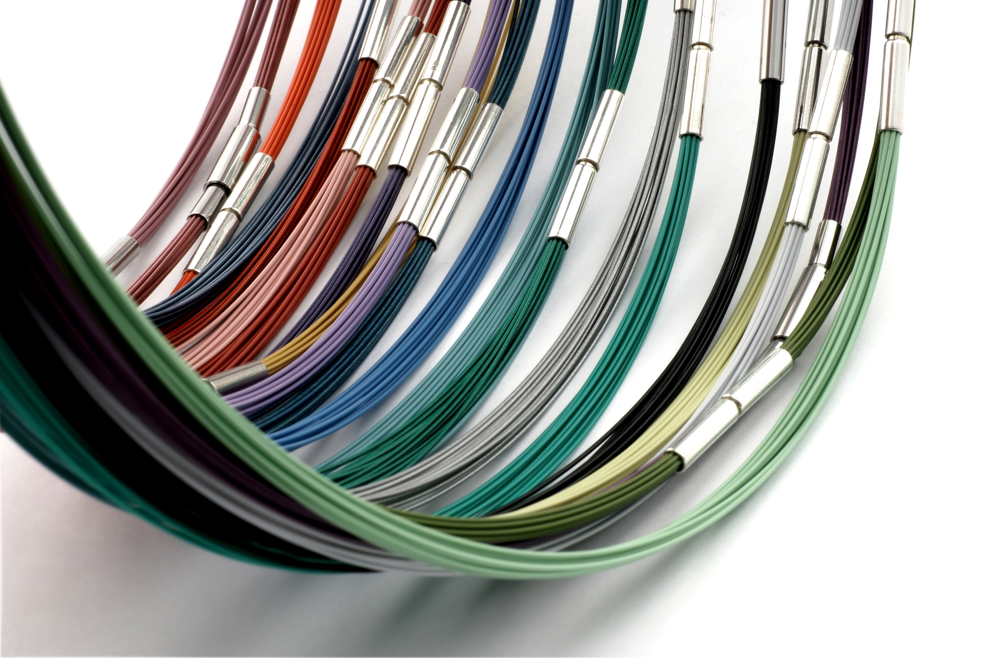 Color Cable - Colored and nylon-coated cable for jewelry